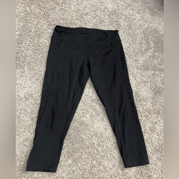 Zella | Pants & Jumpsuits | Zella Black Capris | Poshmark